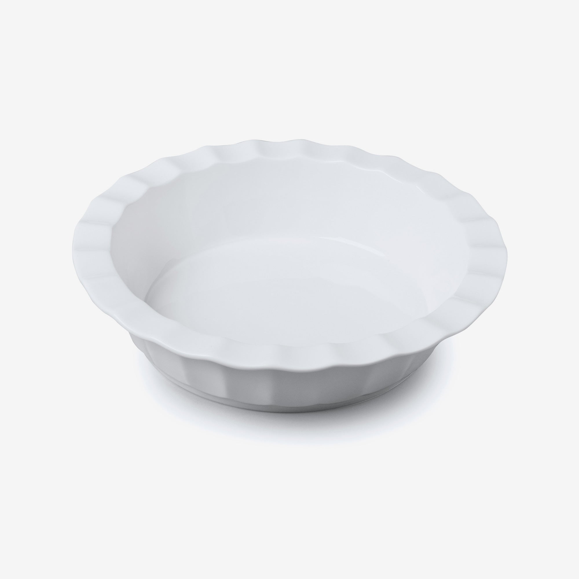 WM Bartleet Deep Round Crinkle Rim Pie Dish | Porcelain Bakeware